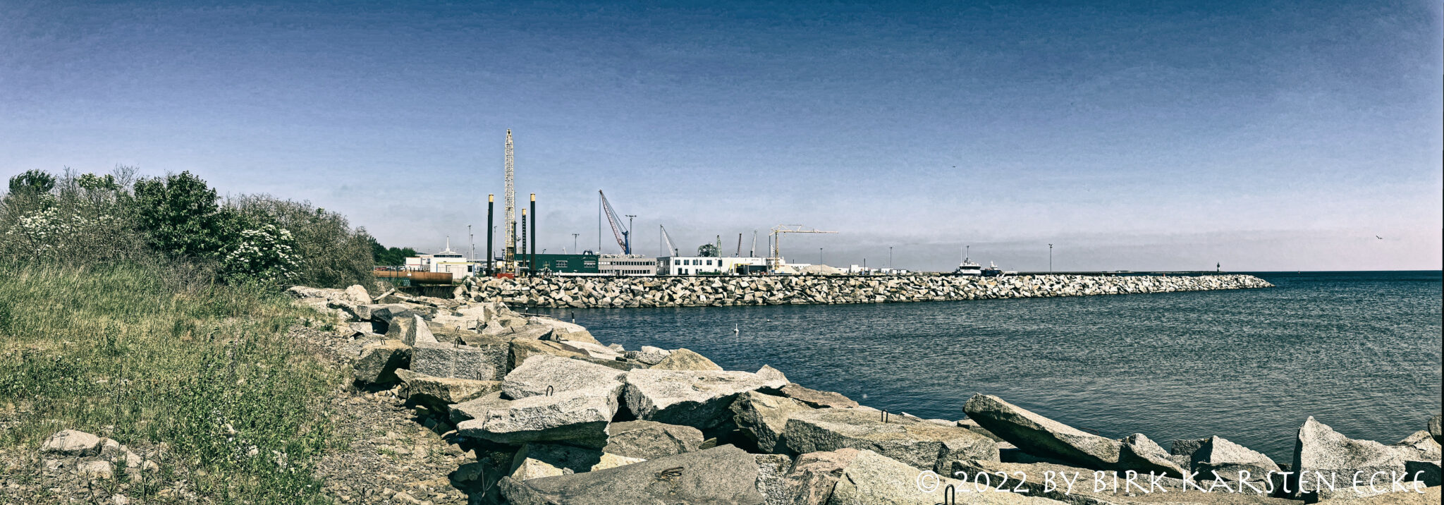 Fototour: Ein Panoramafoto vom Fährhafen Sassnitz - Mukran Port - birk ...